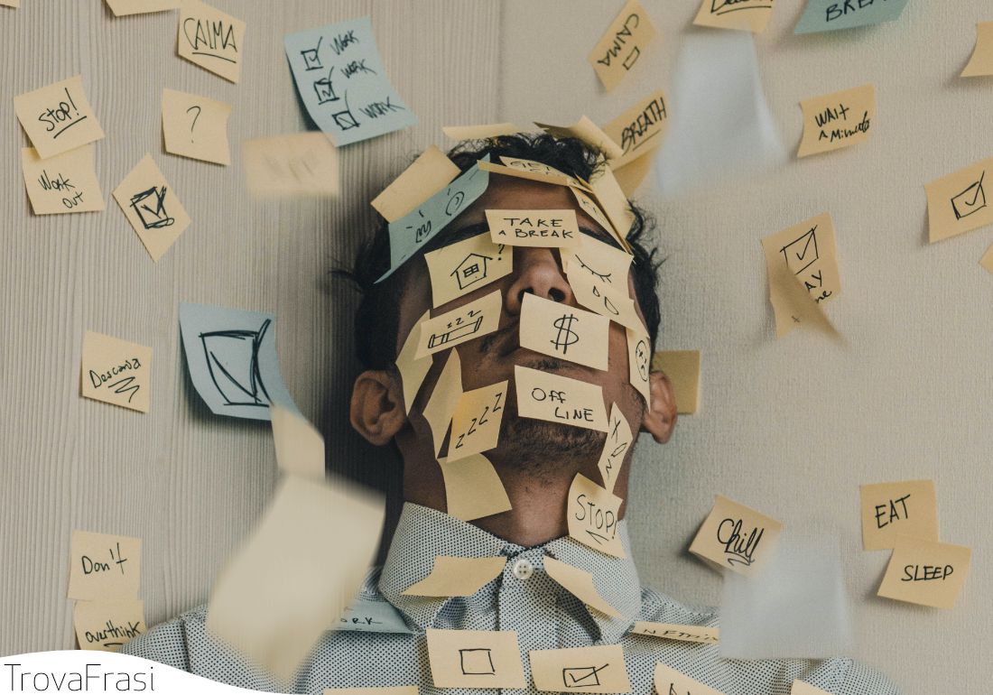 Frasi divertenti sul lavoro e il divertirsi lavorando - TrovaFrasi