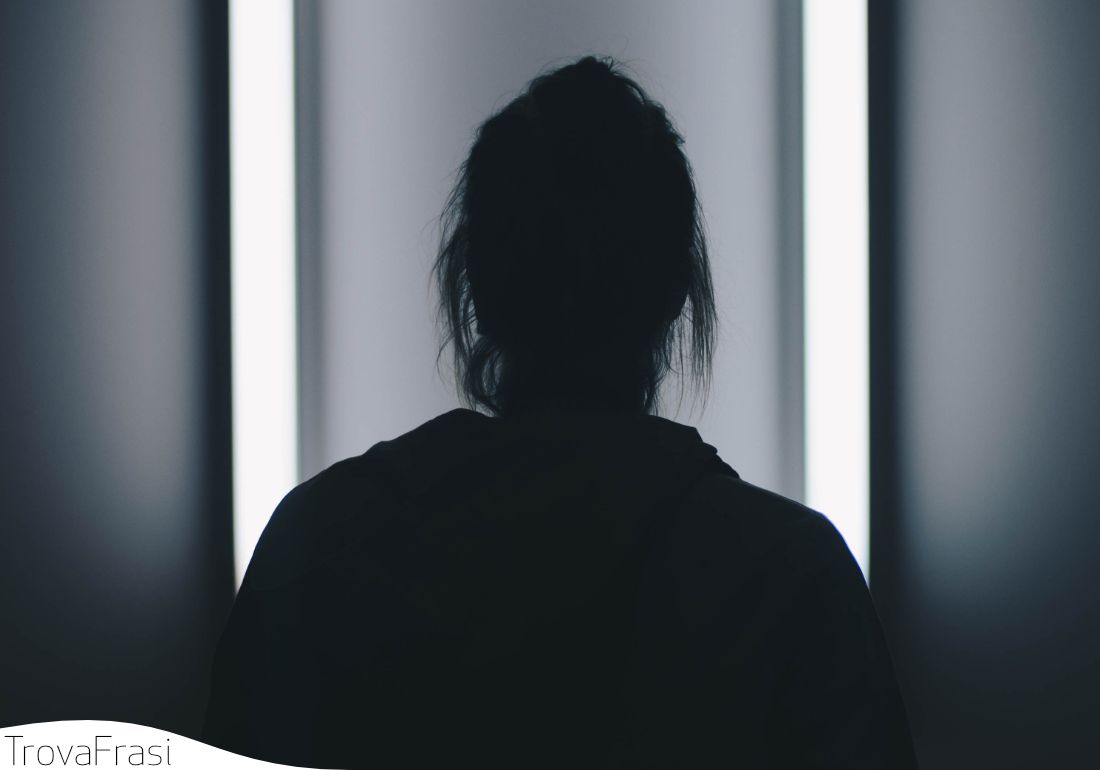 Frasi sugli individui e le persone dell'umanità - TrovaFrasi